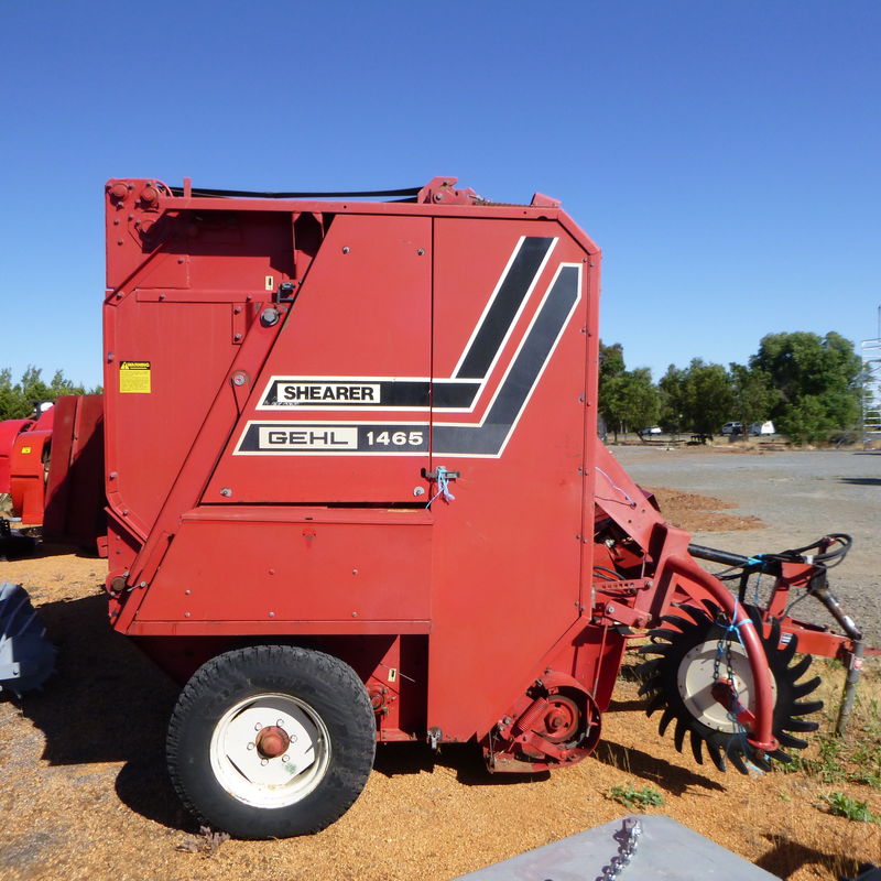 Gehl 1465 TDC round baler | Konigs Shepparton Pty. Ltd