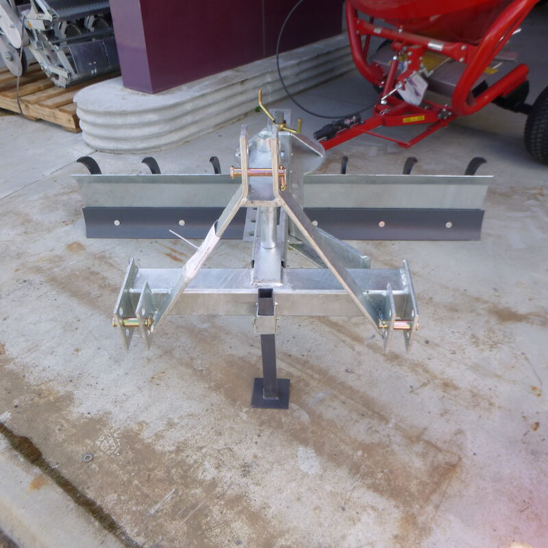 NEW DAKEN 1.8M GRADER BLADE WITH RIPPERS | Konigs Shepparton Pty. Ltd