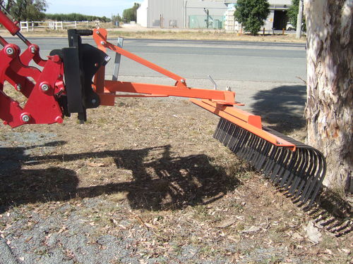Stick Rake 7ft front end loader mounted euro hitch | Konigs Shepparton ...