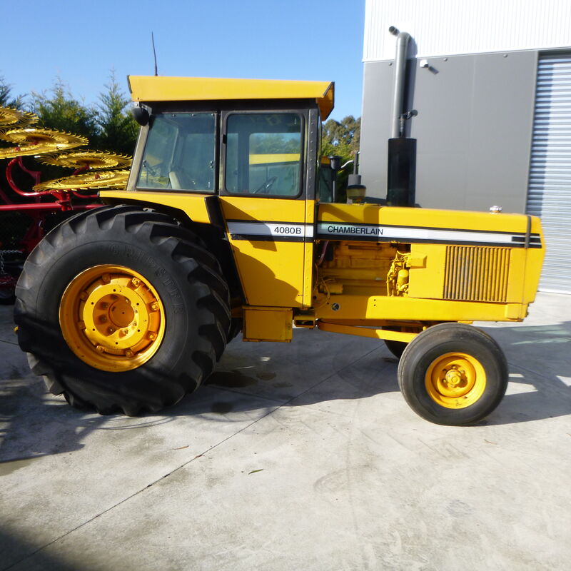 USED CHAMBERLAIN 4080B CAB TRACTOR | Konigs Shepparton Pty. Ltd