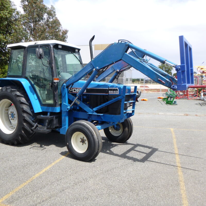 USED FORD 5640 CAB TRACTOR | Konigs Shepparton Pty. Ltd