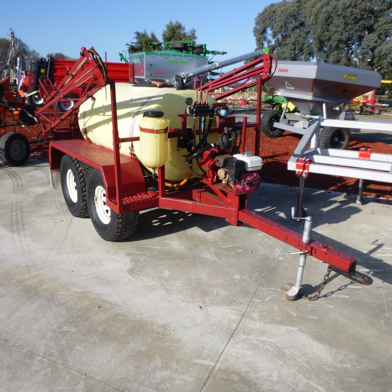 USED HARDI 1200L TRAILING SPRAYER | Konigs Shepparton Pty. Ltd