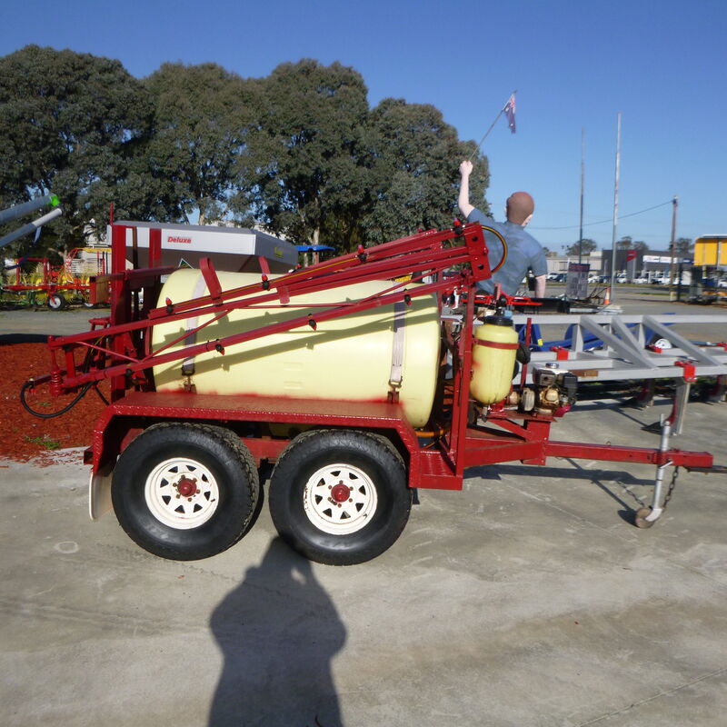 USED HARDI 1200L TRAILING SPRAYER | Konigs Shepparton Pty. Ltd