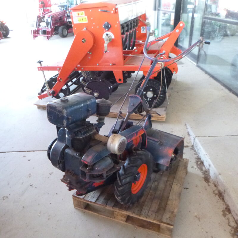 USED HOWARD WALK BEHIND ROTARY HOE | Konigs Shepparton Pty. Ltd