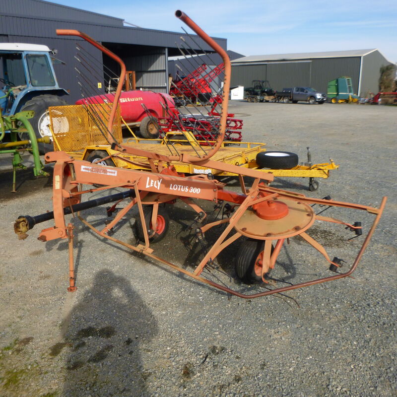 USED LELY LOTUS 300 TEDDER RAKE | Konigs Shepparton Pty. Ltd