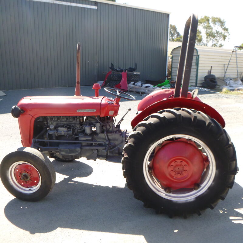 USED MASSEY FERGUSON MF35 ROPS TRACTOR | Konigs Shepparton Pty. Ltd
